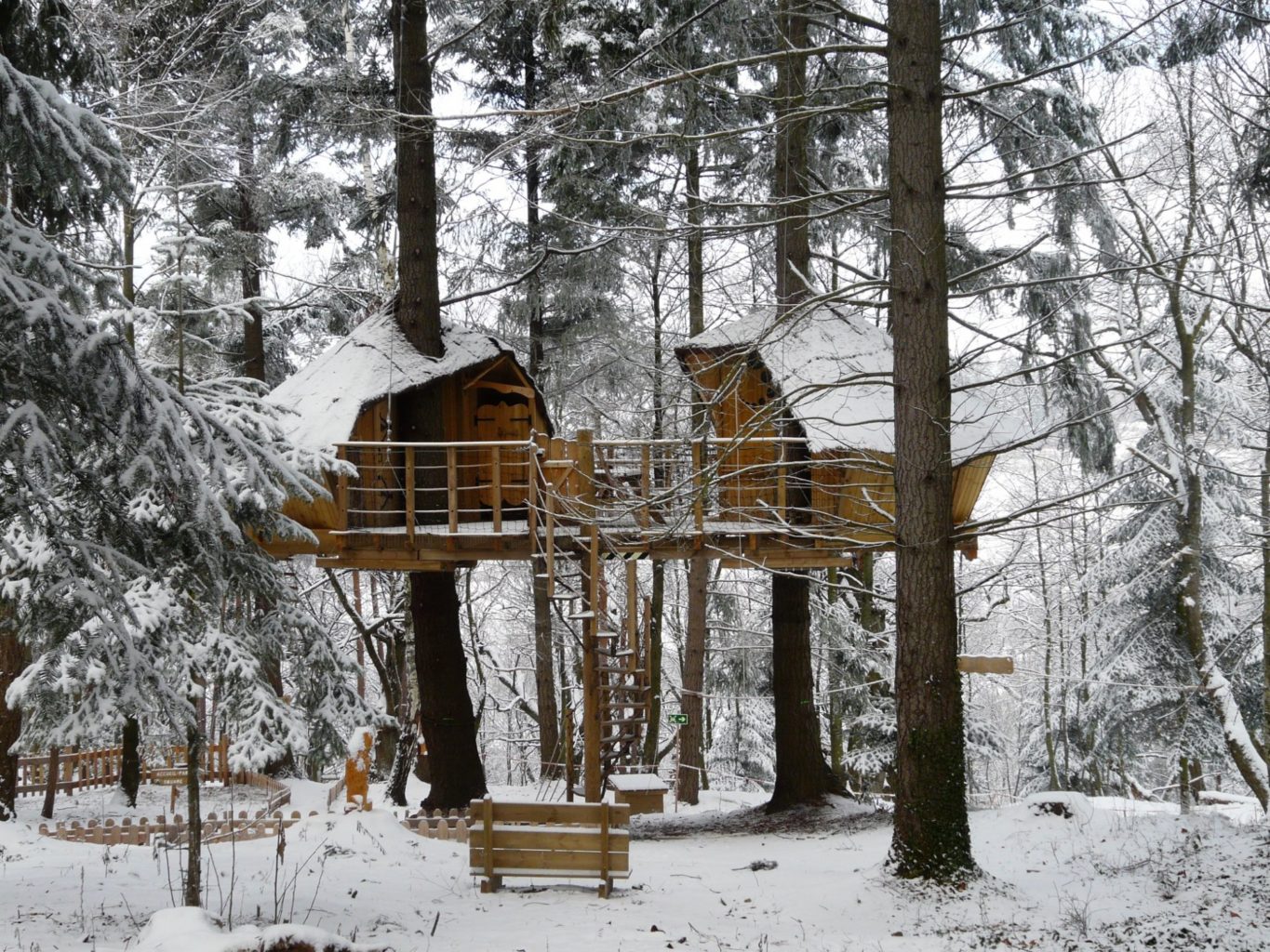 Treehouse Vacation Idea : Cabane duo Spa Nirvana - Treehouselove