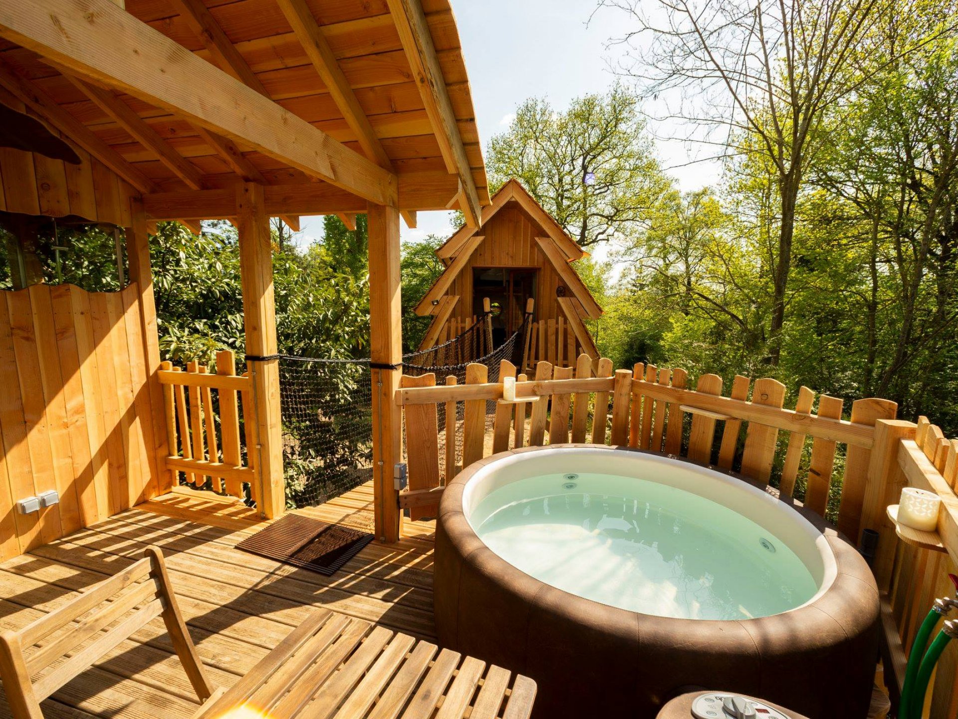 Treehouse Vacation Idea : La Cabane Merveilleuse Spa - Treehouselove