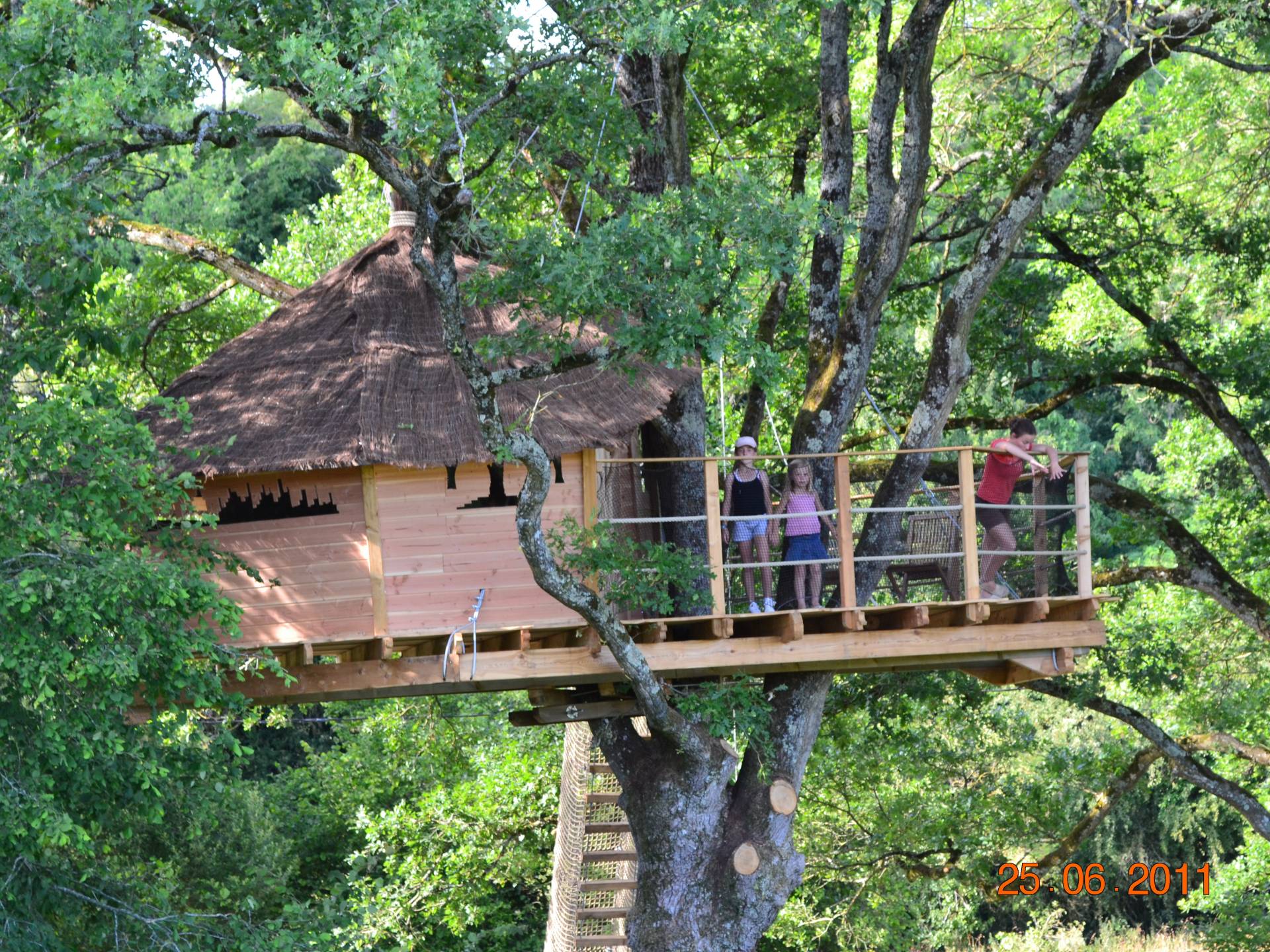 Treehouse Vacation Idea : New York - Treehouselove